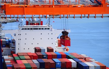 Container overslag motor groei